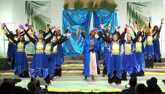Zoe Center » “Hosanna” Palm Sunday Presentation